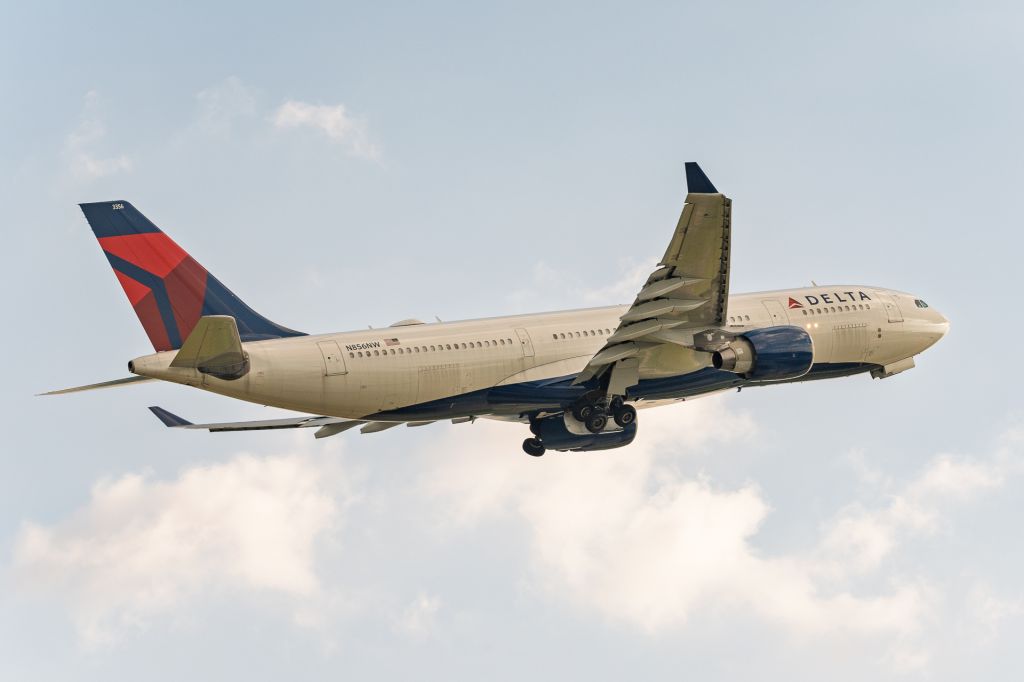 Photo of Delta Air Lines A332 (N856NW) - FlightAware