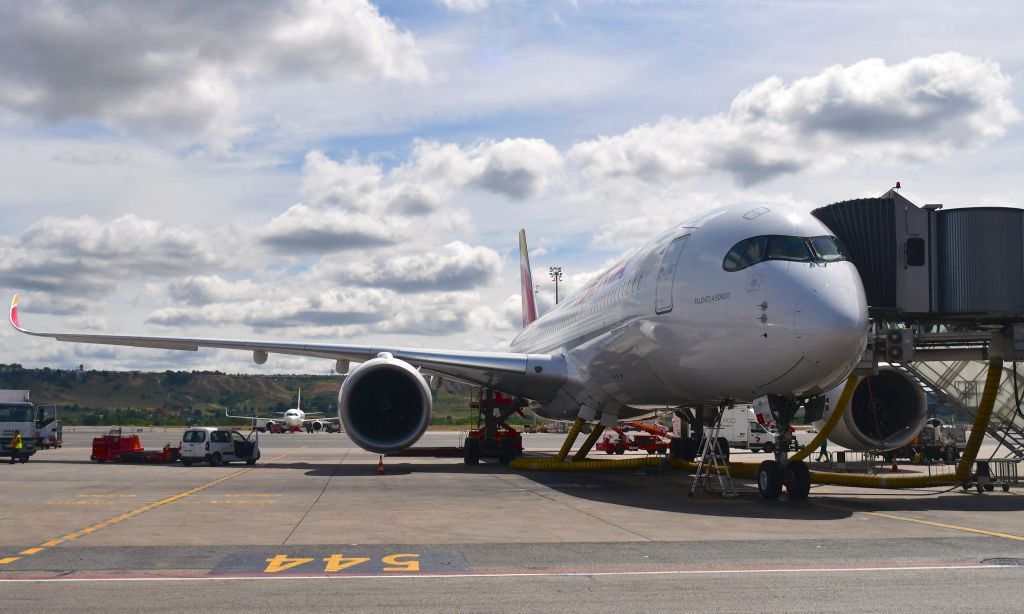 Photo of Iberia A359 (EC-NIS) - FlightAware