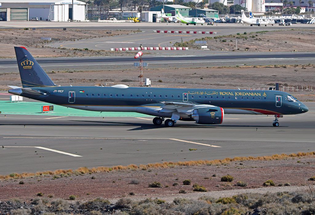 Photo of RJA EMBRAER ERJ-190-400 (JY-REF) - FlightAware